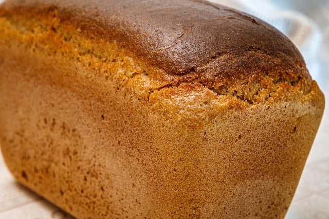 Crusty Sausage-pepper Bread - Sugar Rush Recipes